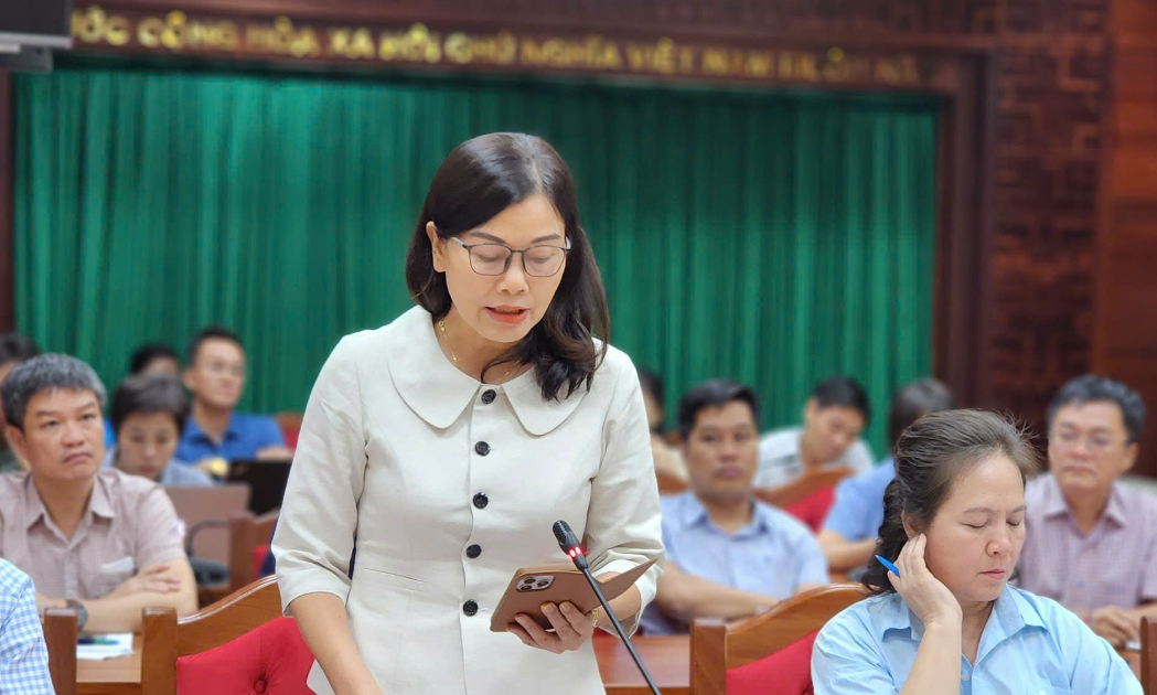 Tướng Nguyễn Thị Xuân thông tin vụ trộm dầu trên cao tốc Khánh Hòa - Buôn Ma Thuột | Báo Pháp ...