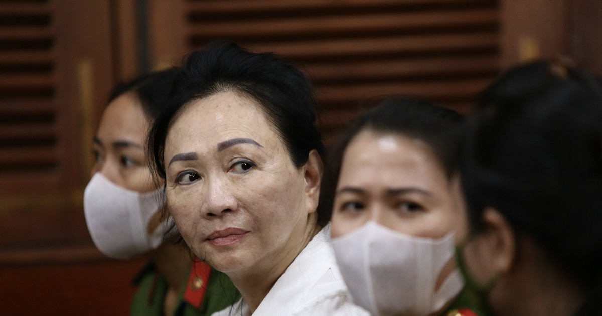 Trương Mỹ Lan có chỉ đạo chở 108.878 tỉ đồng và 14.7 triệu USD của SCB về Tập đoàn Vạn Thịnh ...