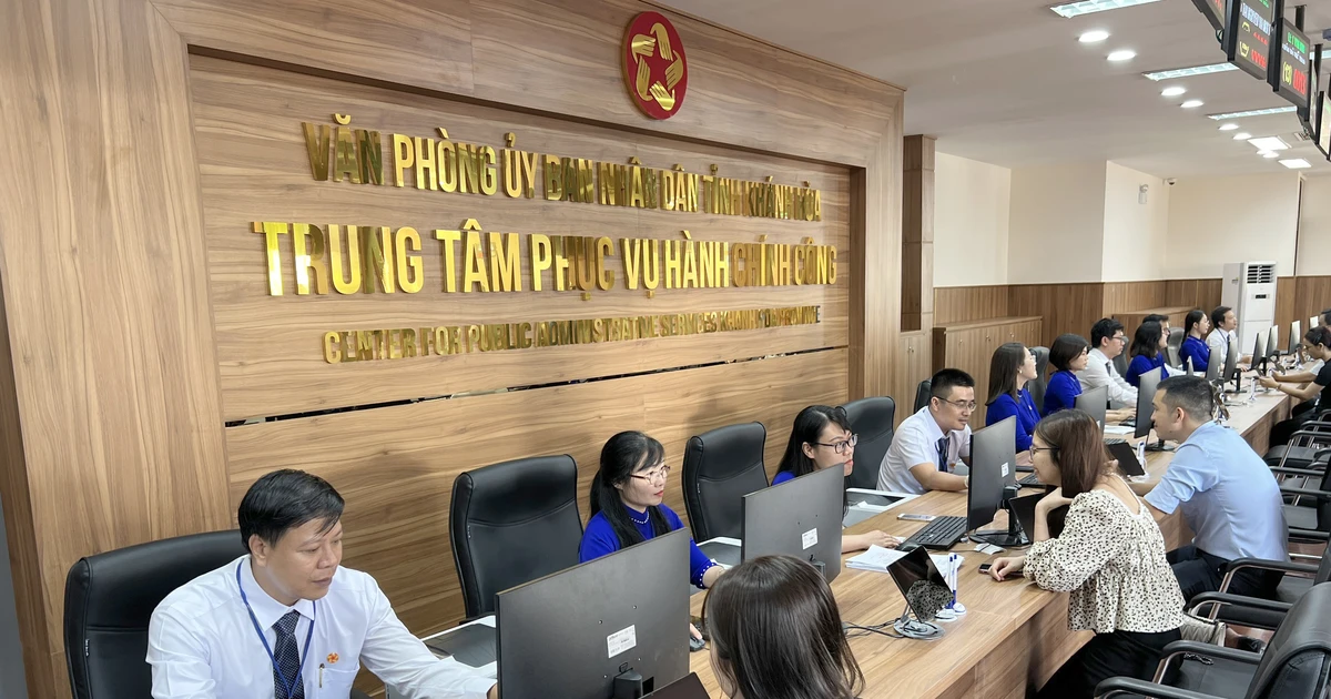 Khánh Hòa đưa vào hoạt động Trung tâm Phục vụ hành chính công | Báo ...