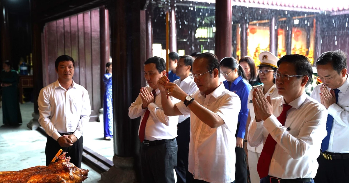 Tổ chức Lễ giỗ các Anh hùng Liệt sĩ, chiến sĩ cách mạng và đồng bào yêu ...