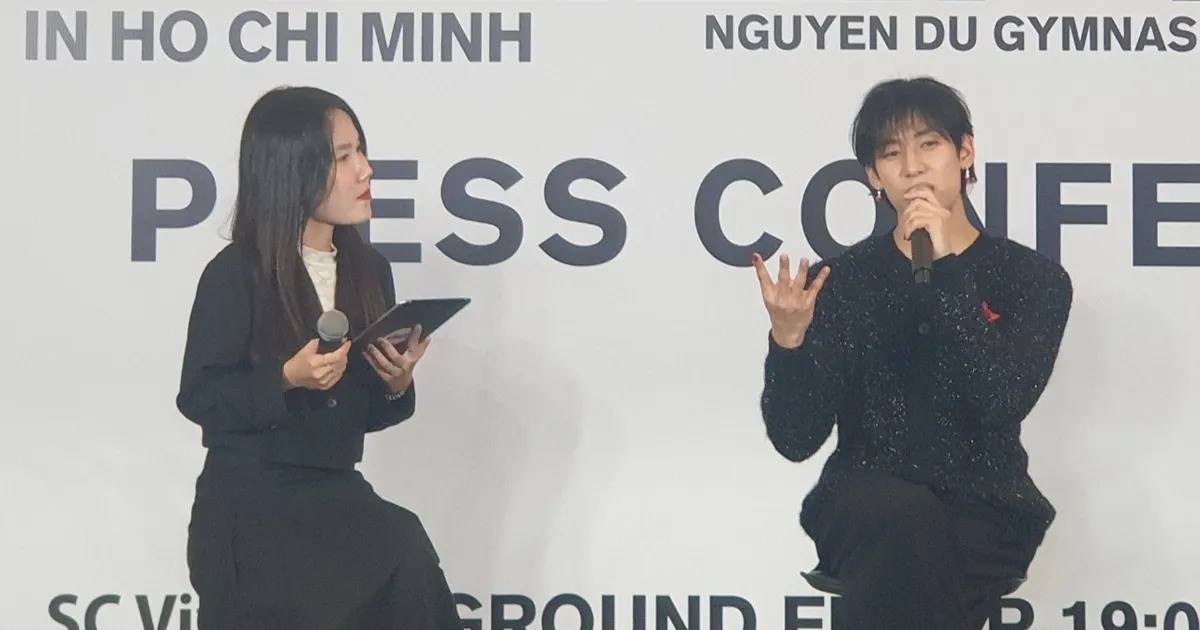 BamBam (thành viên Got7) trở lại Việt Nam làm solo concert, mê mẩn ẩm thực Việt | Báo Pháp Luật ...