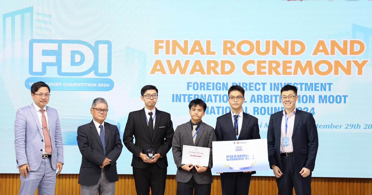 Sinh viên Trường ĐH Ngoại thương chiến thắng cuộc thi FDI Moot năm 2024 ...