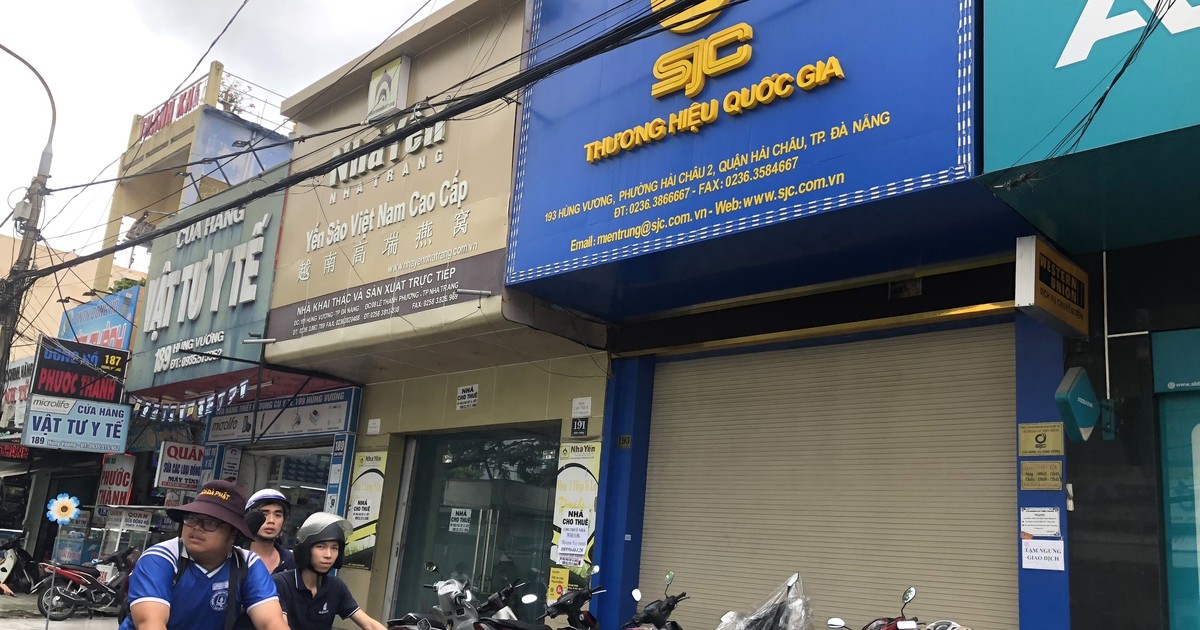 2 cửa hàng vàng SJC tại Đà Nẵng bất ngờ đóng cửa, muốn giao dịch phải ...