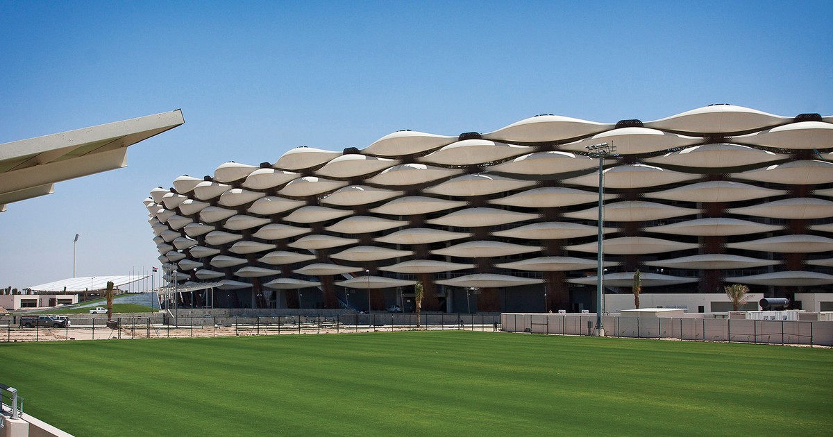 Hết hồn với sân Basra, nơi tuyển VN sẽ chạm trán Iraq | Báo Pháp Luật ...