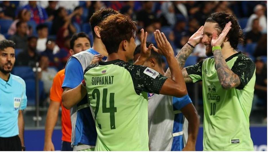 Người hùng Suphanat loại “tuyển Malaysia thu nhỏ” | Báo Pháp Luật TP ...