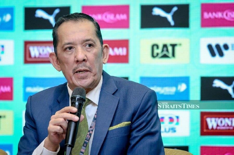 Chủ tịch Joehari Ayub: “Chúng tôi chẳng có trách nhiệm đụng ai cũng ...