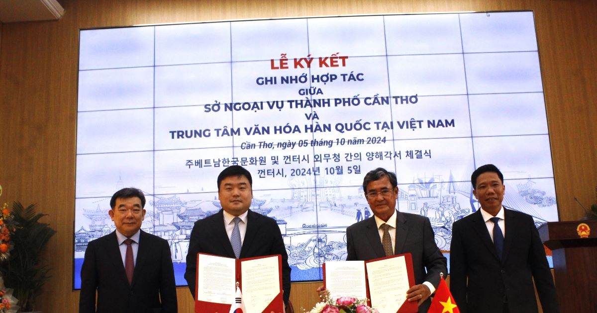 Tổng Lãnh sự quán Hàn Quốc dẫn đoàn đến thăm và làm việc tại TP Cần Thơ ...