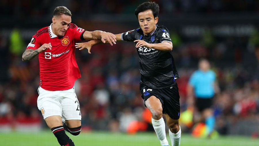 Tuyển thủ Nhật nhỏ con như Văn Toàn được MU cân nhắc thay Anthony | Báo ...