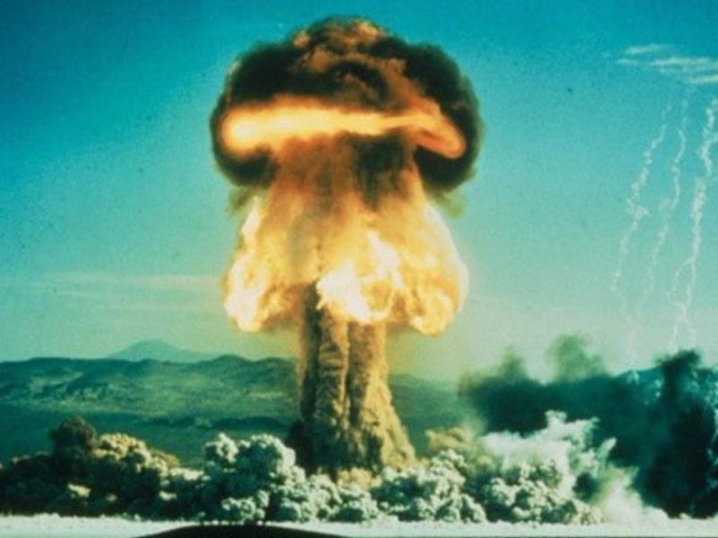 Hé lộ Israel từng có ý định sử dụng bom nguyên tử | Báo Pháp Luật TP ...