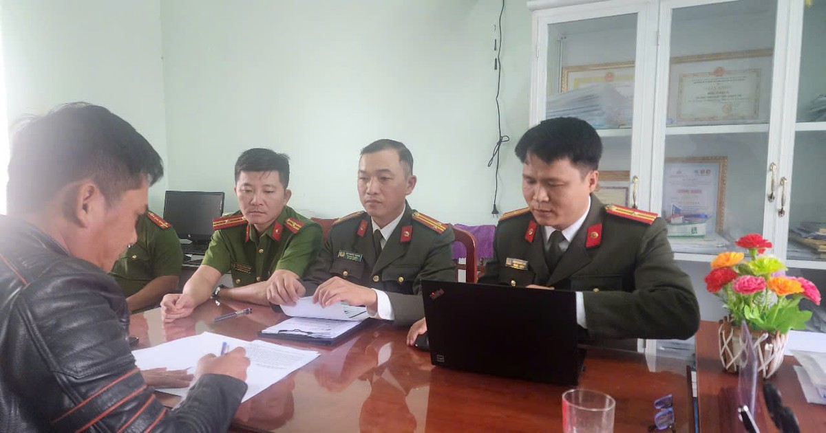 Công an làm việc với chủ trang Facebook SOS Quảng Nam | Báo Pháp Luật TP. Hồ Chí Minh