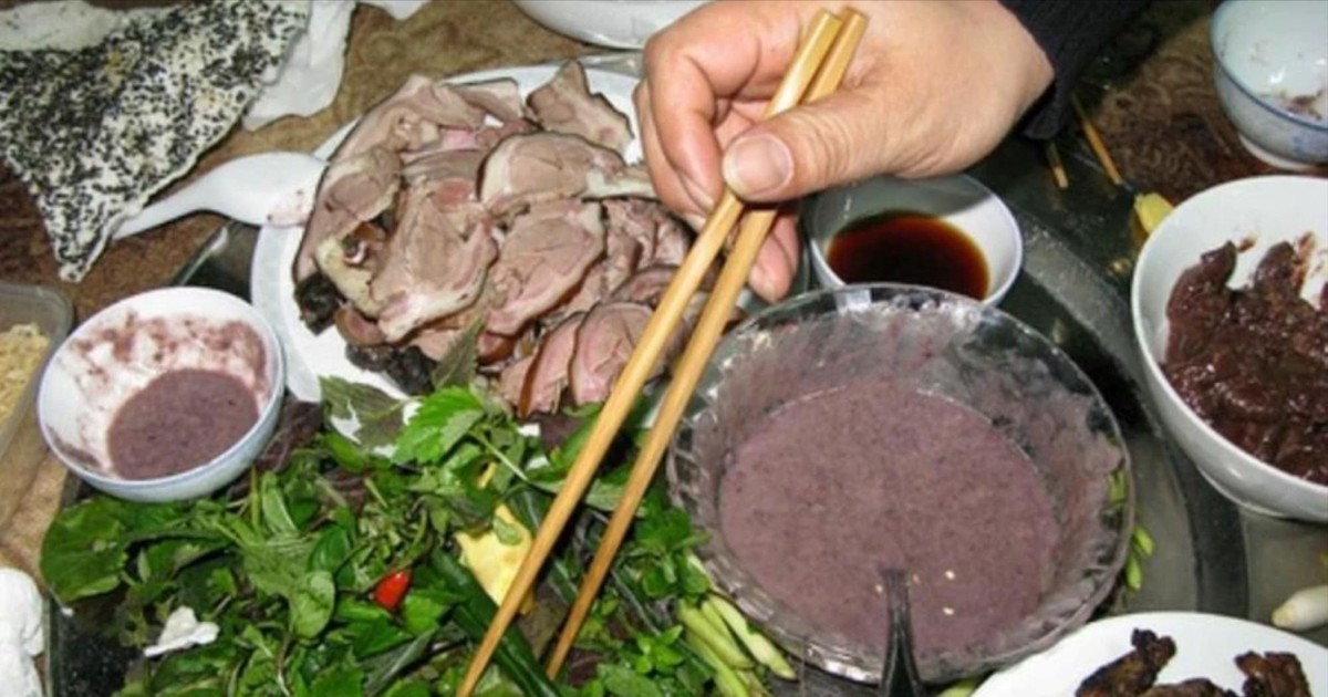 Ăn thịt chó bị đánh bả, 8 người nhập viện | Báo Pháp Luật TP. Hồ Chí Minh