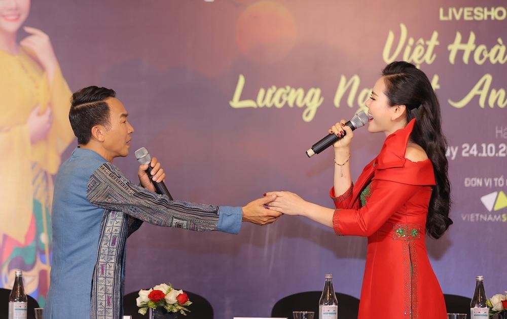 NSƯT Việt Hoàn bất ngờ kết hợp với Lương Nguyệt Anh để 'Tự tình quê hương' | Báo Pháp Luật TP ...