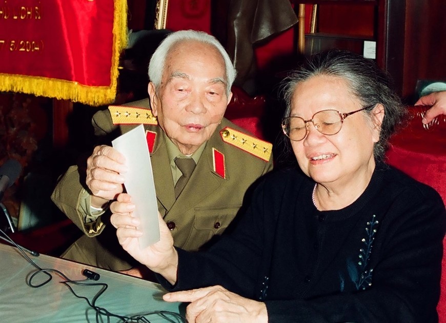Bà Đặng Bích Hà, phu nhân Đại tướng Võ Nguyên Giáp qua đời | Báo Pháp ...