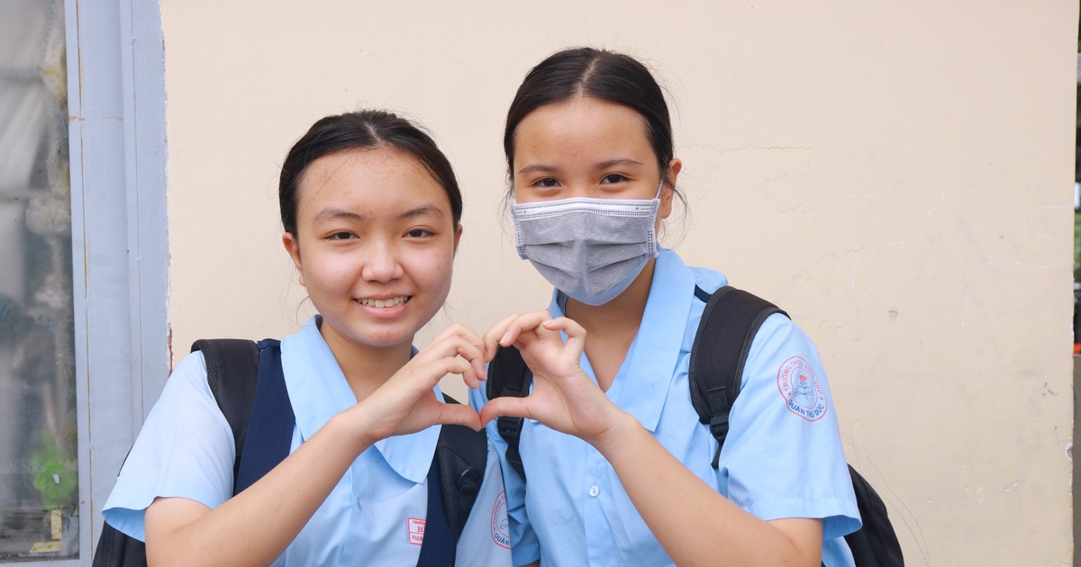 Kỳ thi tuyển sinh lớp 10: Nhiều thí sinh đánh giá đề thi môn Toán khó ...