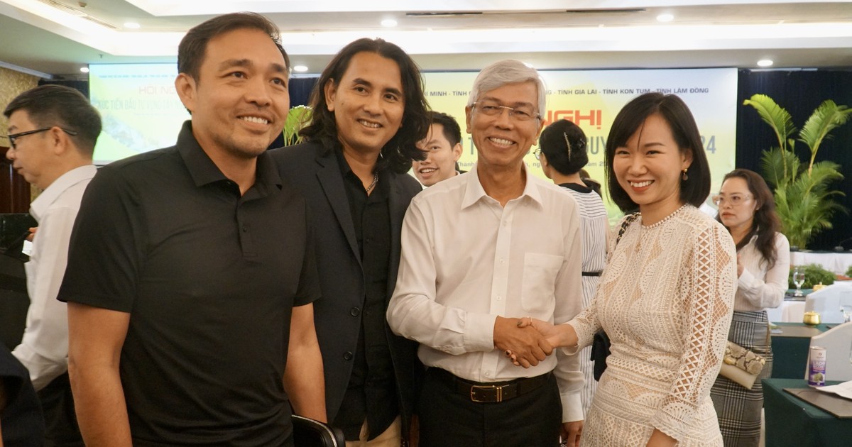 Doanh nghiệp muốn xây dựng trung tâm logistics xuyên biên giới gần cửa ...