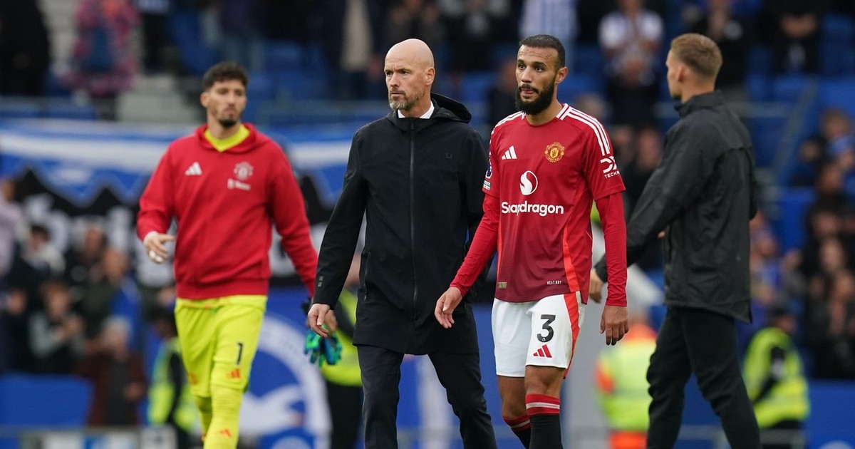 Huyền thoại CLB Man United phê phán HLV Ten Hag mua cầu thủ yếu kém ...