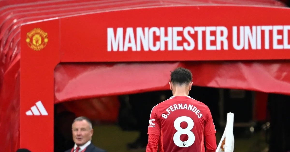 Sốc: MU rao bán mọi cầu thủ, Bruno sẵn sàng về Saudi Arabia | Báo Pháp ...