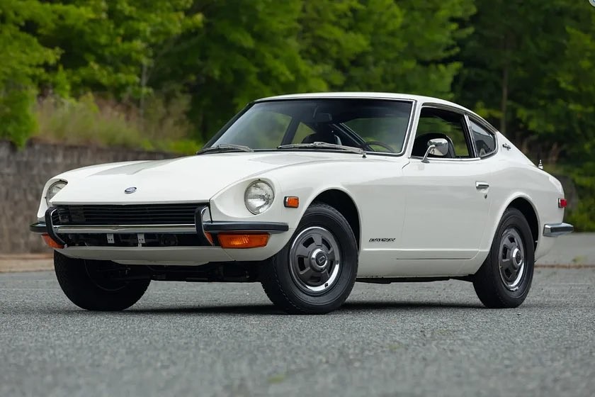 Chiêm ngưỡng những dòng xe Nissan Z cổ điển giá 'khủng' | Báo Pháp Luật ...