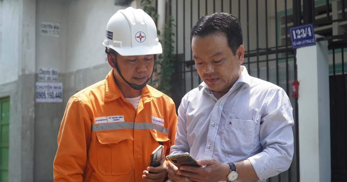 Hơn 1 triệu khách hàng đang hưởng lợi nhờ app EVNHCMC CSKH | Báo Pháp ...