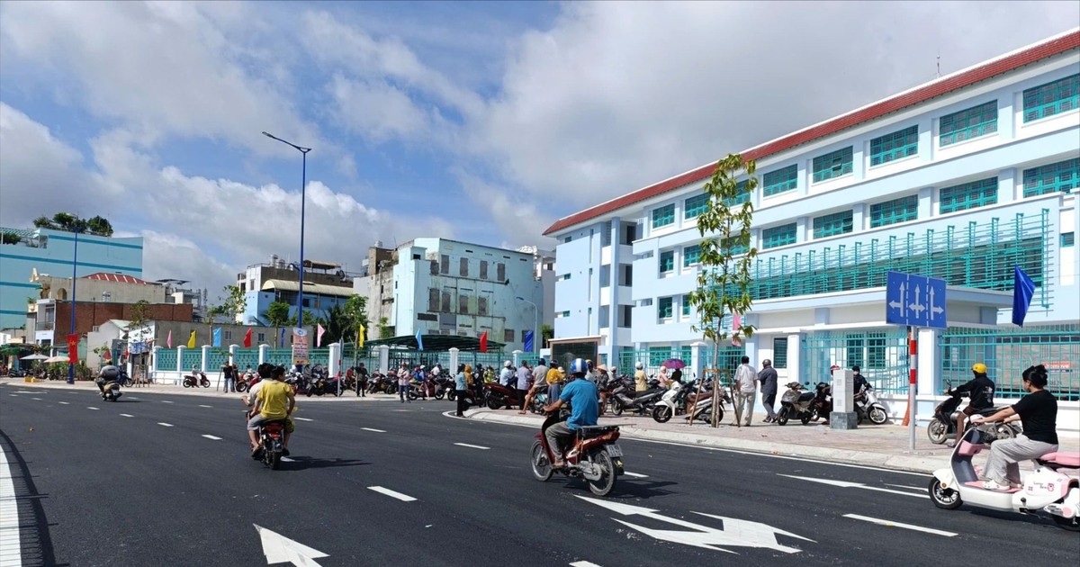 TP.HCM thông xe đường Tên Lửa mở rộng kết nối với tỉnh lộ 10 | Báo Pháp ...