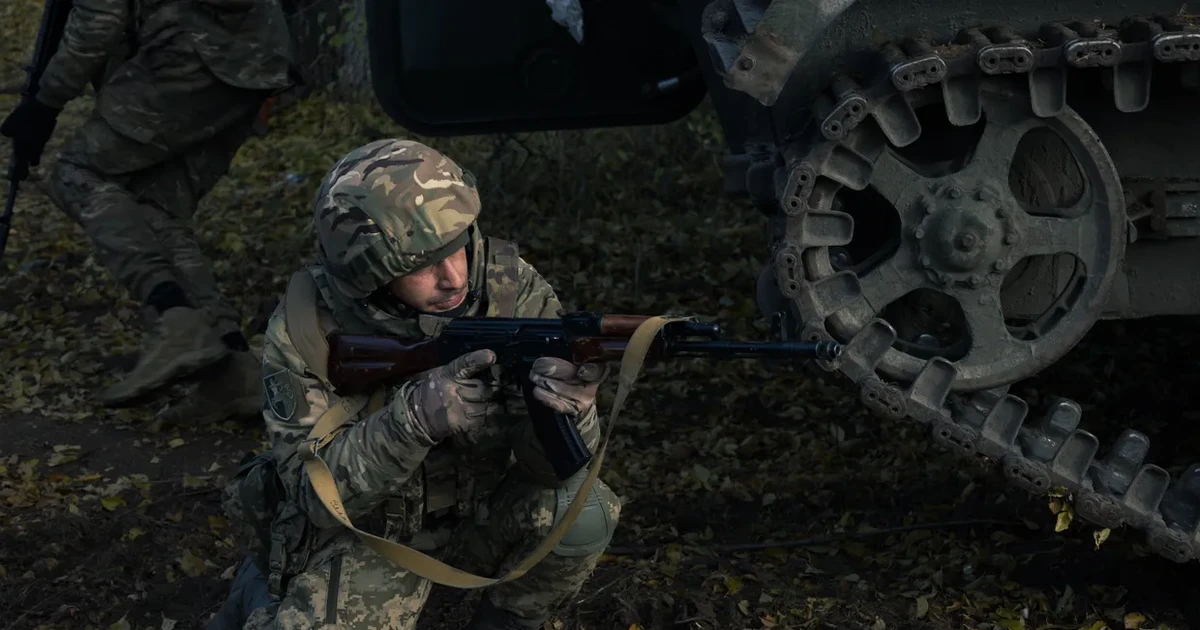 Chiến sự Nga-Ukraine 8-12: Nga dồn quân vào 2 mũi nhọn ở Donetsk, kiểm ...