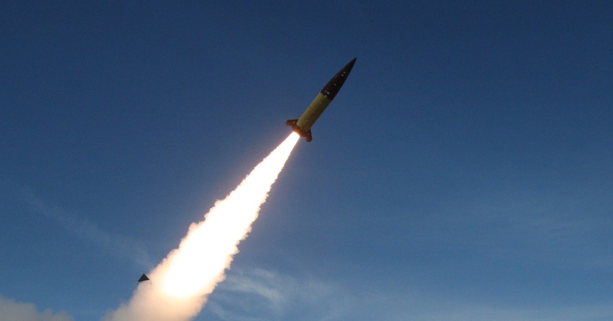 Moscow tố Ukraine nã 8 tên lửa ATACMS sang đất Nga, sẽ đáp trả mạnh ...