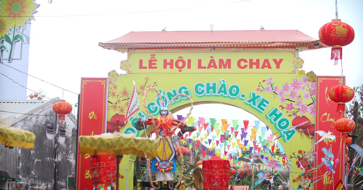 Lễ hội Làm Chay: Không cho tạt nước, trời lại đổ mưa | Báo Pháp Luật TP ...
