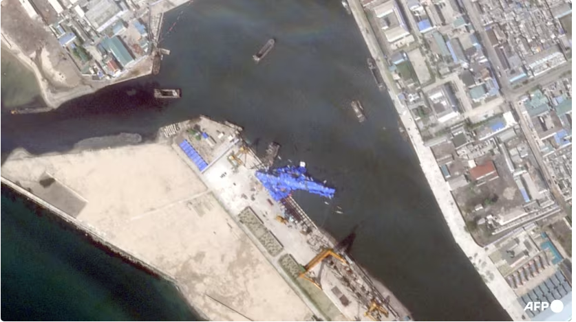 Triều Tiên bắt thêm quan chức liên quan sự cố hạ thủy tàu chiến | Báo ...