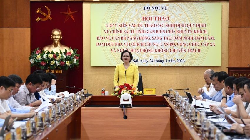 Cơ chế nào để bảo vệ cán bộ dám nghĩ, dám làm? | Báo Pháp Luật TP. Hồ ...