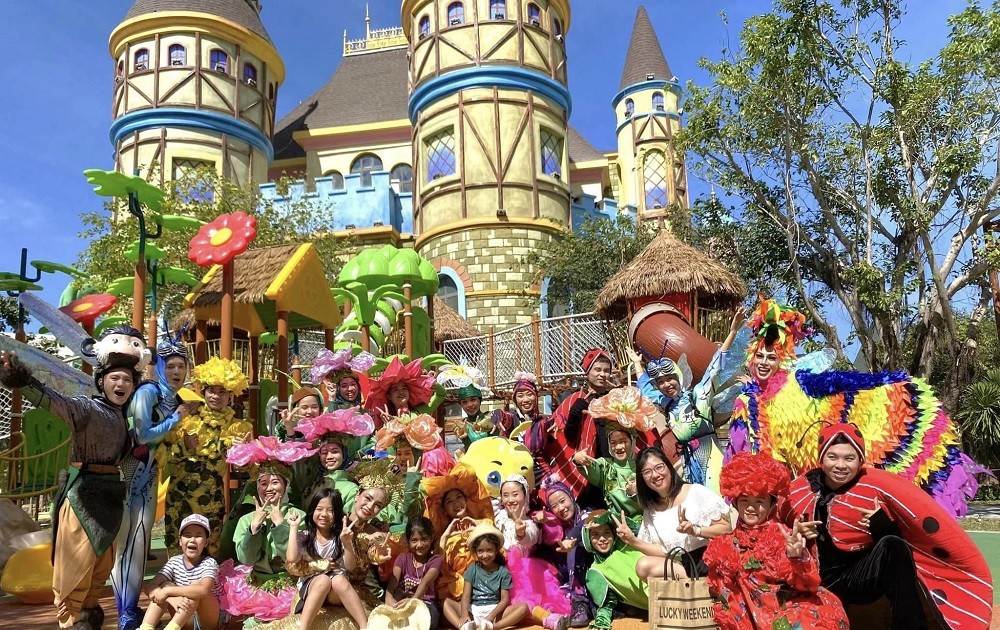 VinWonders tưng bừng khởi động lễ hội hè Wonder Summer 2023 | Báo Pháp ...