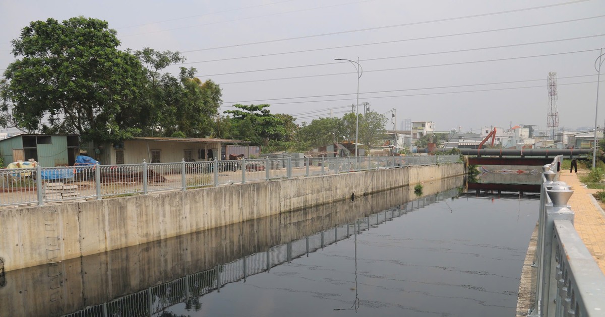 Rạch Bà Tiếng ở TP.HCM hoàn toàn 'lột xác', về đích dịp 30-4 | Báo Pháp ...