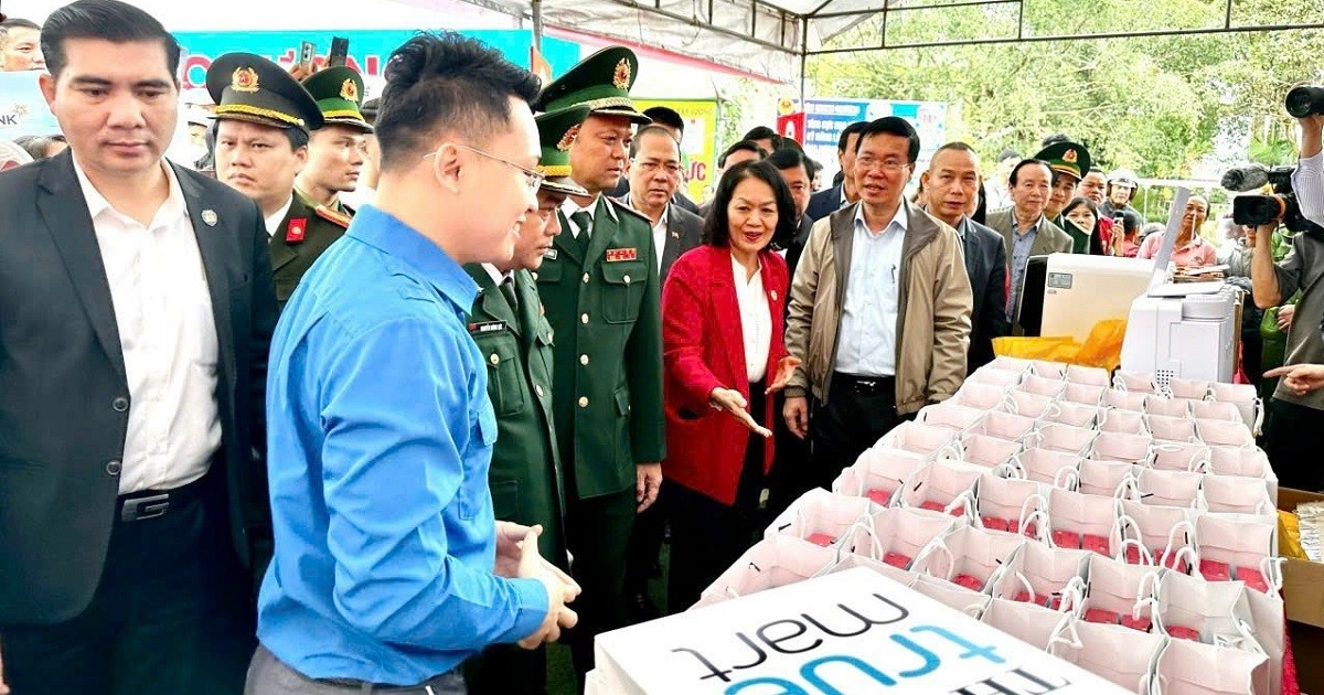 Tập đoàn TH chung tay mang “Tết nhân ái” tới đồng bào khó khăn | Báo Pháp Luật TP. Hồ Chí Minh