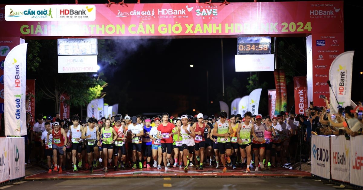 400 HDBank Runners toả sáng trên ‘Đường đua xanh’ Green Cần Giờ ...