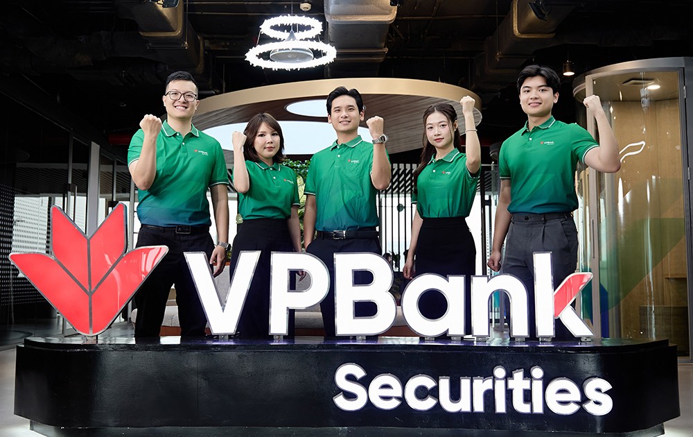 Lợi thế của VPBankS trong phát triển nền tảng công nghệ | Báo Pháp Luật ...