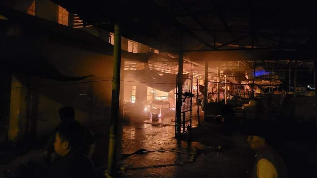 Một chợ ở Thừa Thiên Huế bị cháy trong đêm | Báo Pháp Luật TP. Hồ Chí Minh