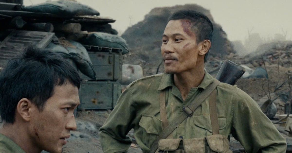 Phim Mưa đỏ vượt mốc 300 tỉ đồng, hiện tượng chưa từng có của dòng phim chiến tranh | Báo Pháp ...
