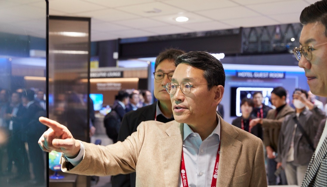 CEO LG khẳng định châu Á là thị trường chiến lược | Chuyên mục CNTT báo ...