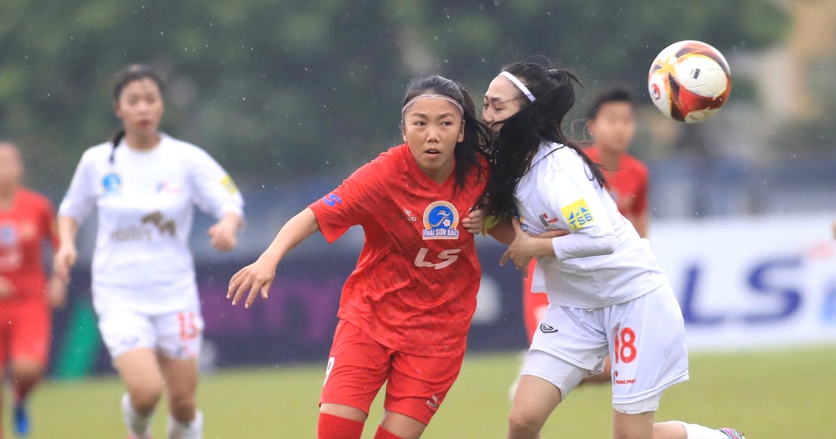 Đương kim vô địch TP.HCM I thắng nhọc vươn lên ngôi đầu | Báo Pháp Luật ...