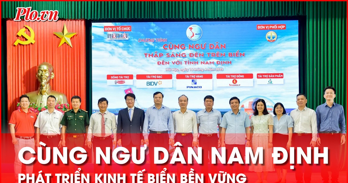 Video: Báo Pháp Luật TP.HCM kỳ vọng chung tay cùng Nam Định phát triển ...