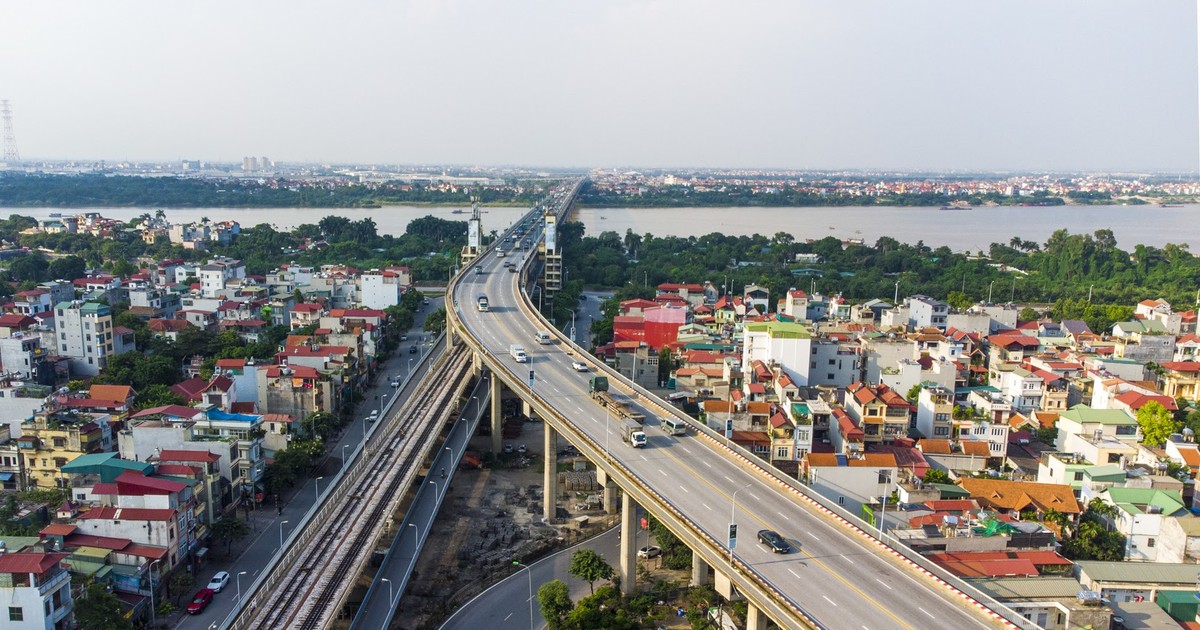 Chiêm ngưỡng 7 cây cầu ở Hà Nội bắc qua sông Hồng | Báo Pháp Luật TP ...