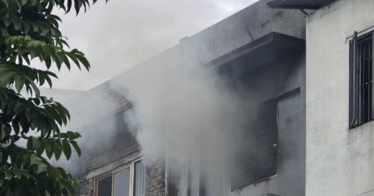 Hà Nội: 2 người tử vong trong vụ nổ gây cháy nhà ở Hà Đông | Báo Pháp ...