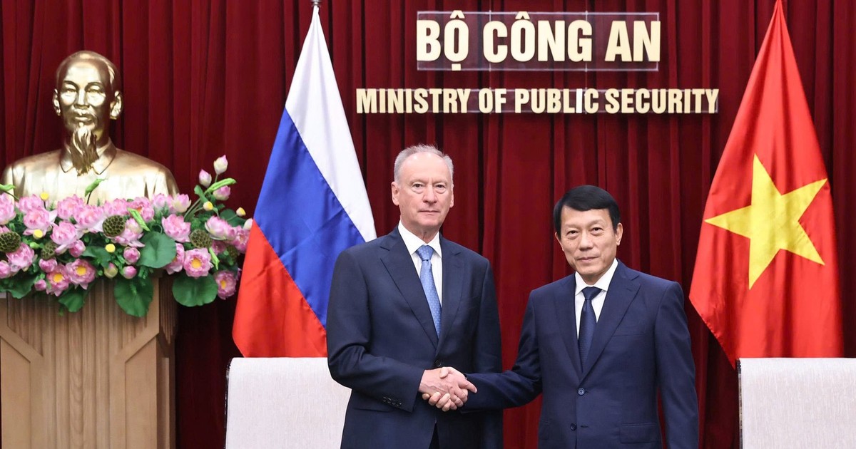 Đại tướng Lương Tam Quang tiếp Trợ lý Tổng thống, Chủ tịch Hội đồng Biển Liên bang Nga Nikolai ...