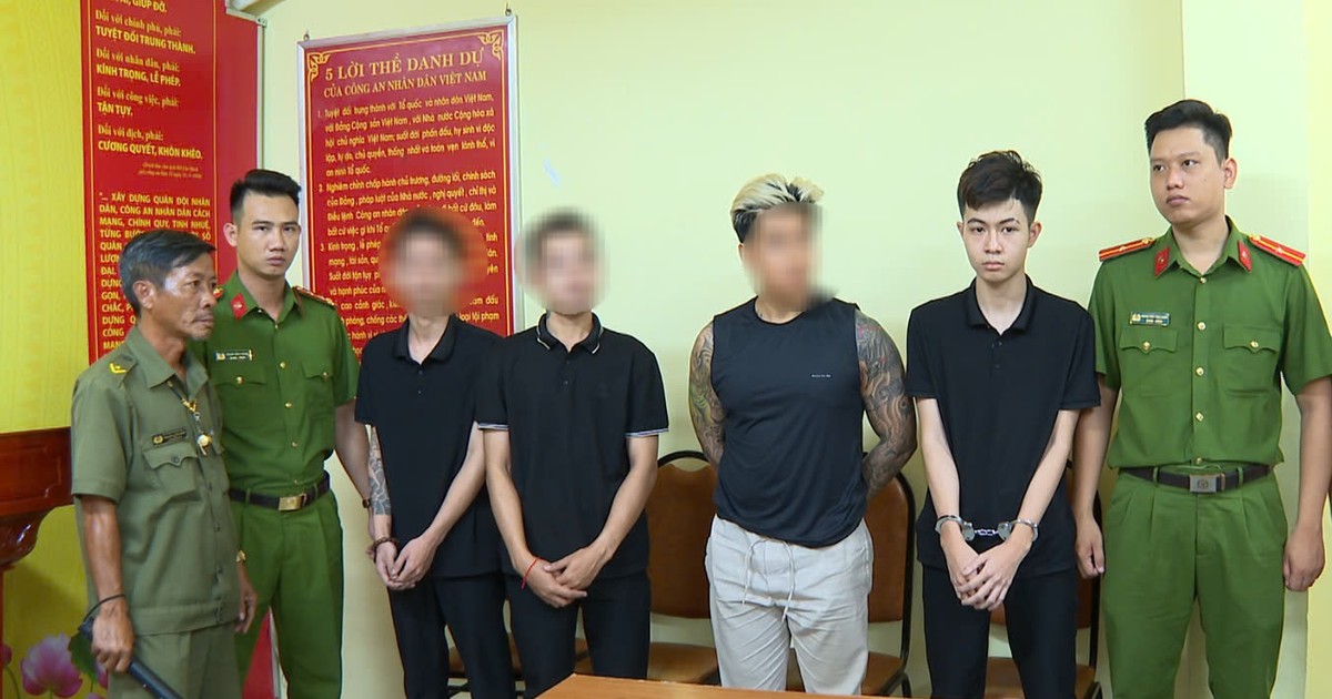 Bắt khẩn cấp nam thanh niên đánh người đàn ông ngoại quốc ở phố Tây Bùi Viện | Báo Pháp Luật TP ...