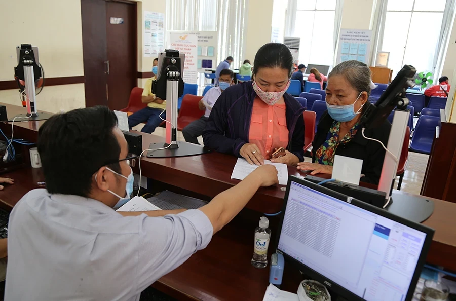Quảng Ngãi giải quyết chế độ cho cán bộ dôi dư sau sắp xếp đơn vị hành ...