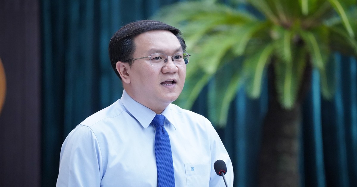 Giám đốc Sở TT&TT TP.HCM trả lời về quảng cáo, tin giả tràn lan trên mạng xã hội | Báo Pháp Luật ...