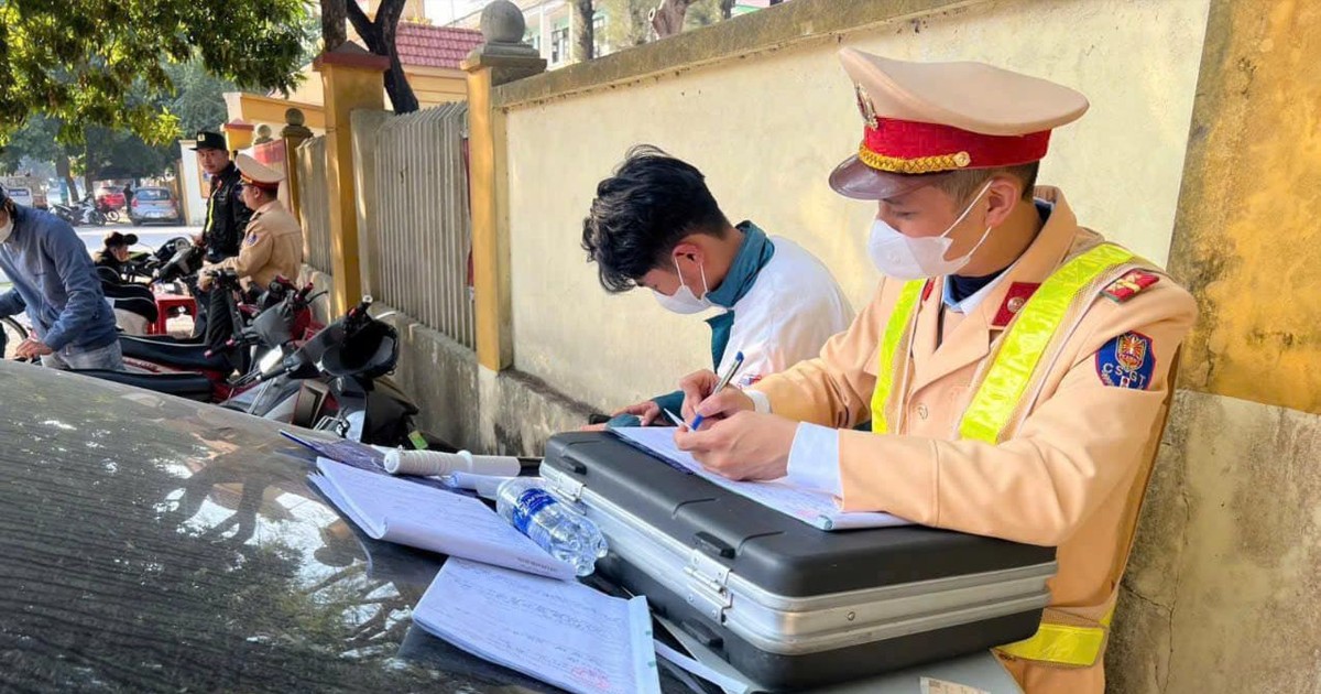 Phú Thọ xử phạt nhiều học sinh vi phạm Nghị định 168 | Báo Pháp Luật TP. Hồ Chí Minh