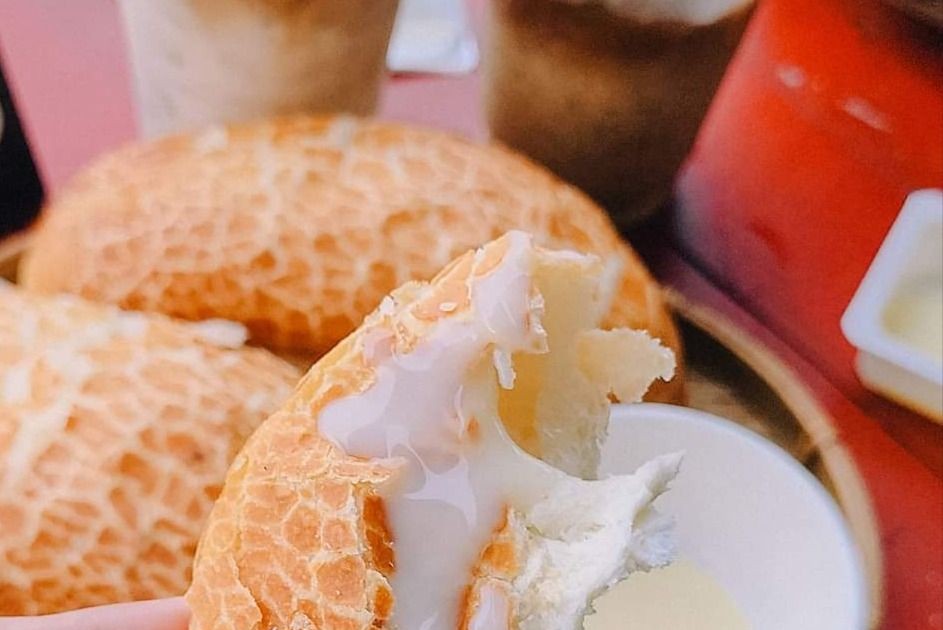 Điều gì xảy ra khi bạn ăn bánh mì chấm sữa mỗi ngày? | Báo Pháp Luật TP ...