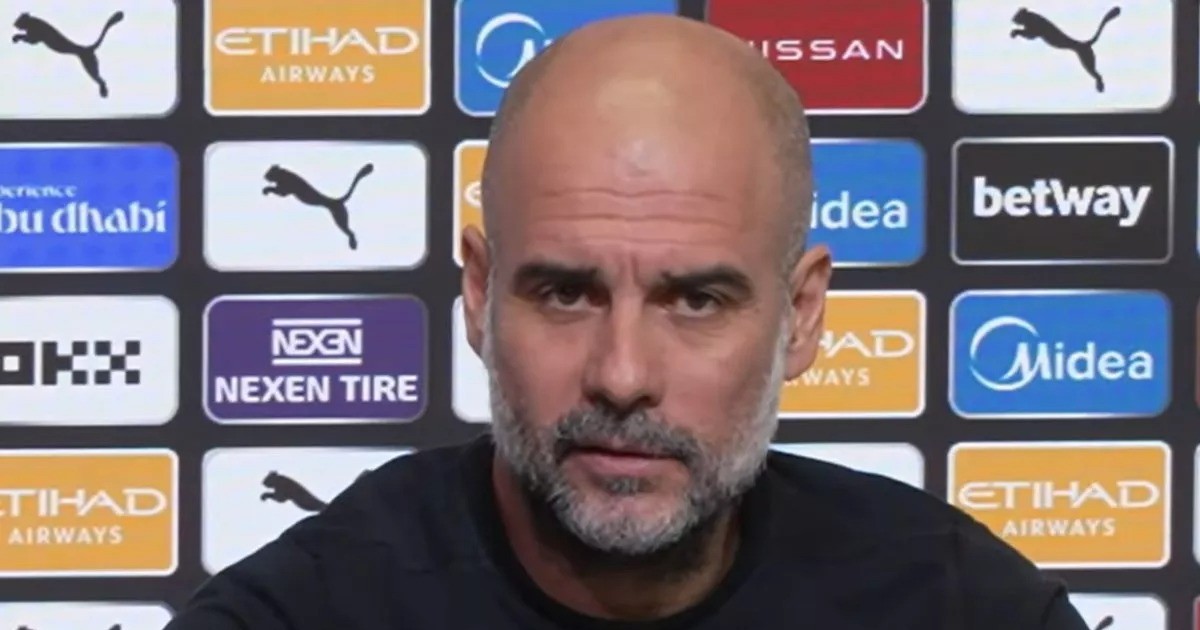Pep Guardiola thừa nhận về cuộc đàm phán trong phòng họp Man City | Báo ...