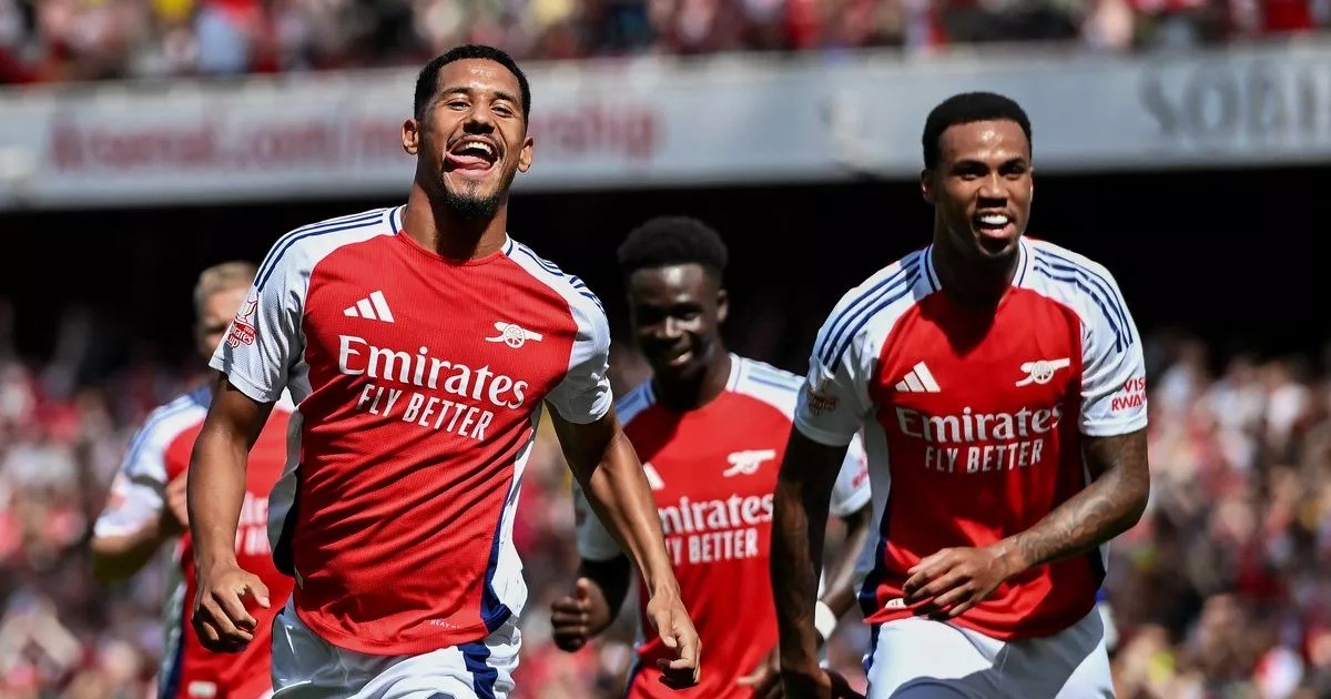 Arsenal đối mặt quyết định chuyển nhượng bom tấn sau khi Ronaldo tiếp ...