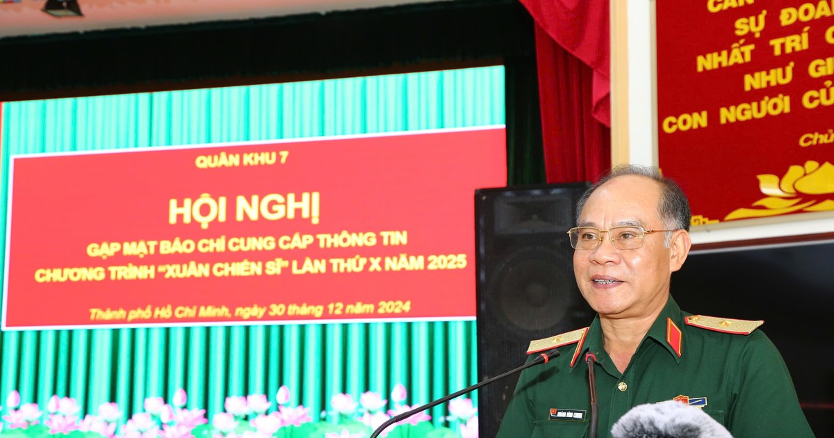 Quân khu 7 có nhiều hoạt động ý nghĩa trong chương trình Xuân Chiến sĩ 2025 | Báo Pháp Luật TP ...